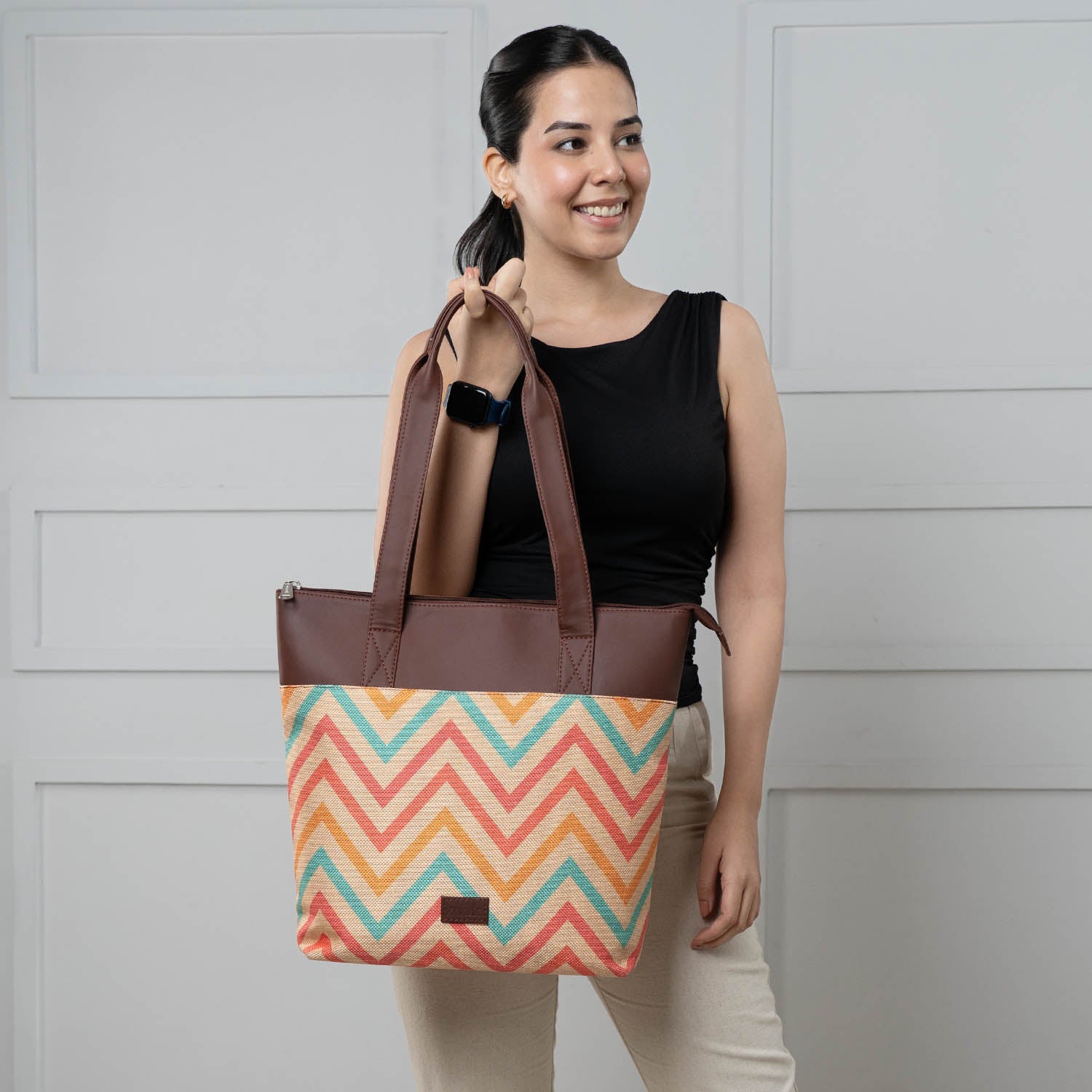 WavBeach Everyday Tote Bag