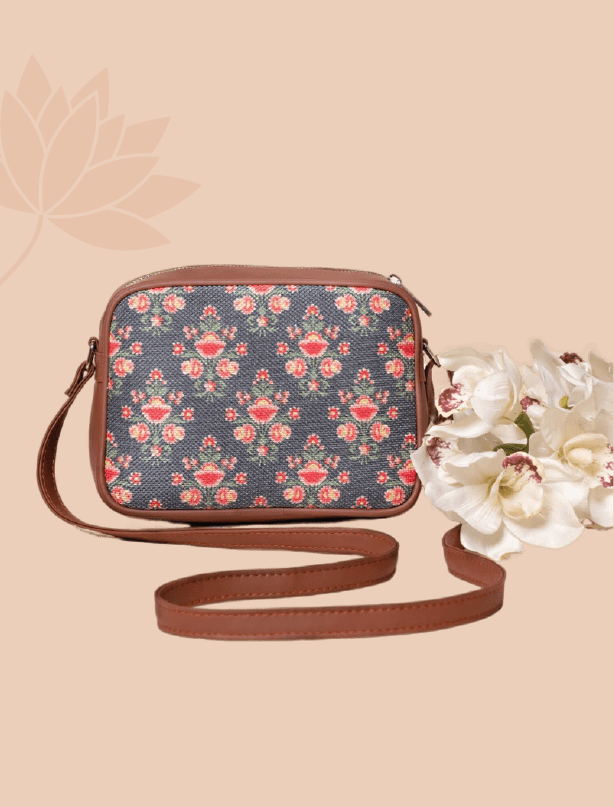 Online Fashion & Lifestyle Store for Bags, Wallets & Footwear - Zouk