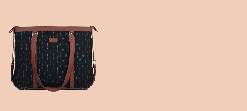 Online Fashion & Lifestyle Store for Bags, Wallets & Footwear - Zouk