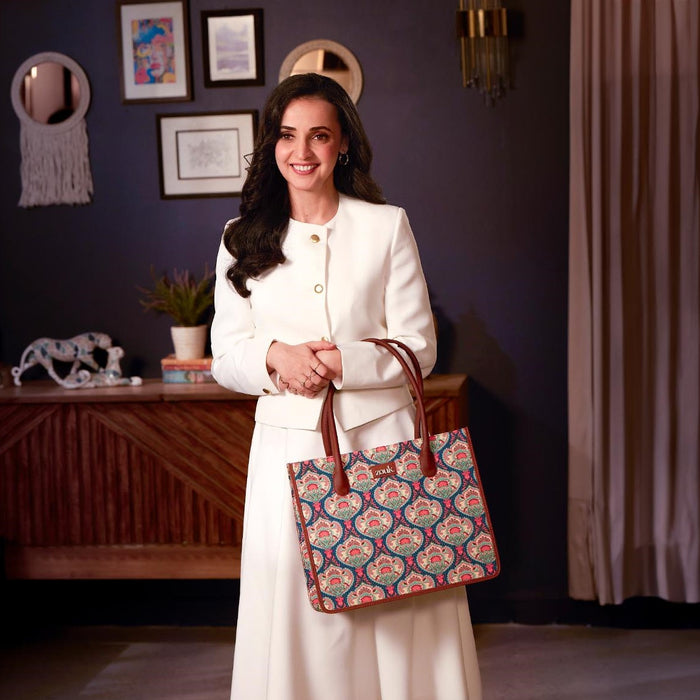 Tote Bags: Buy Best Tote Bags Online at Great Prices - Zouk