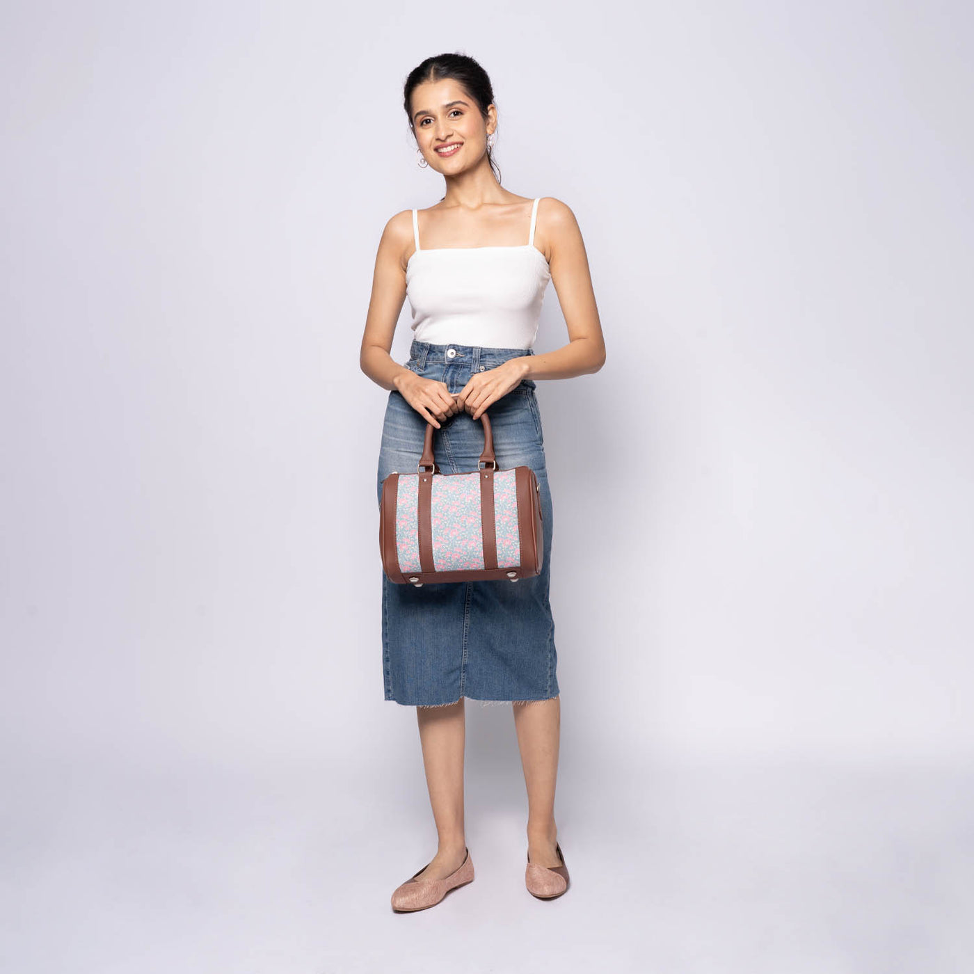Handbags: Buy Latest Handbags Online at Best Prices - Zouk