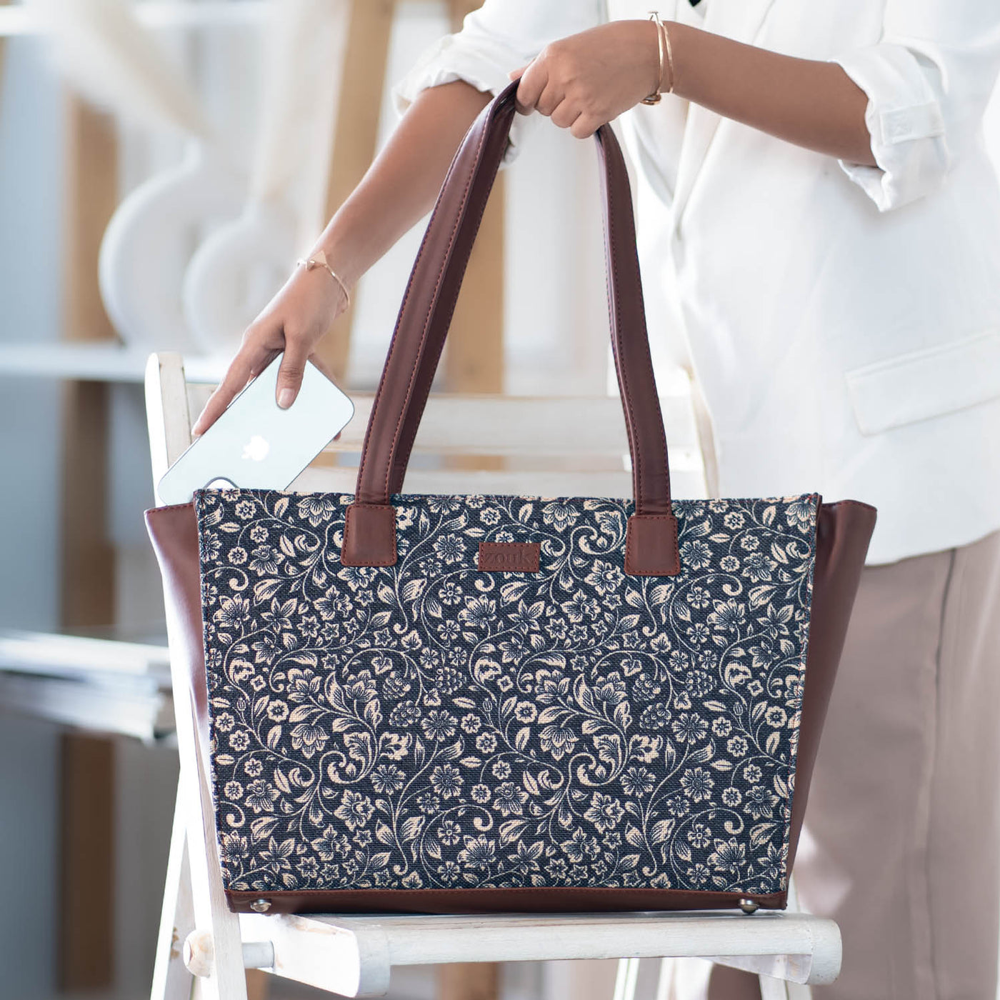 Tote Bags: Buy Best Tote Bags Online at Great Prices - Zouk