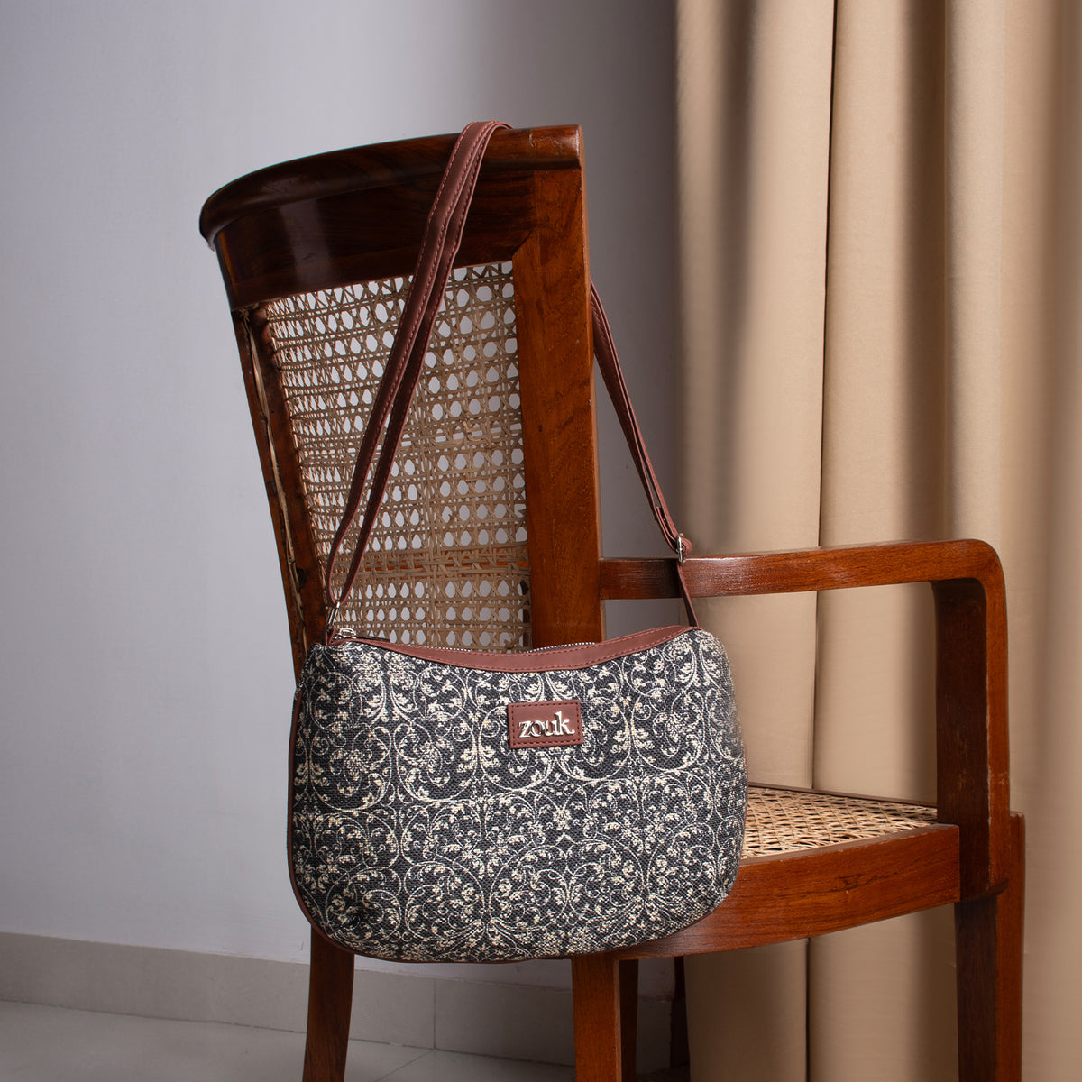 Buy Structured Shoulder Bags Online at Best Prices - Zouk