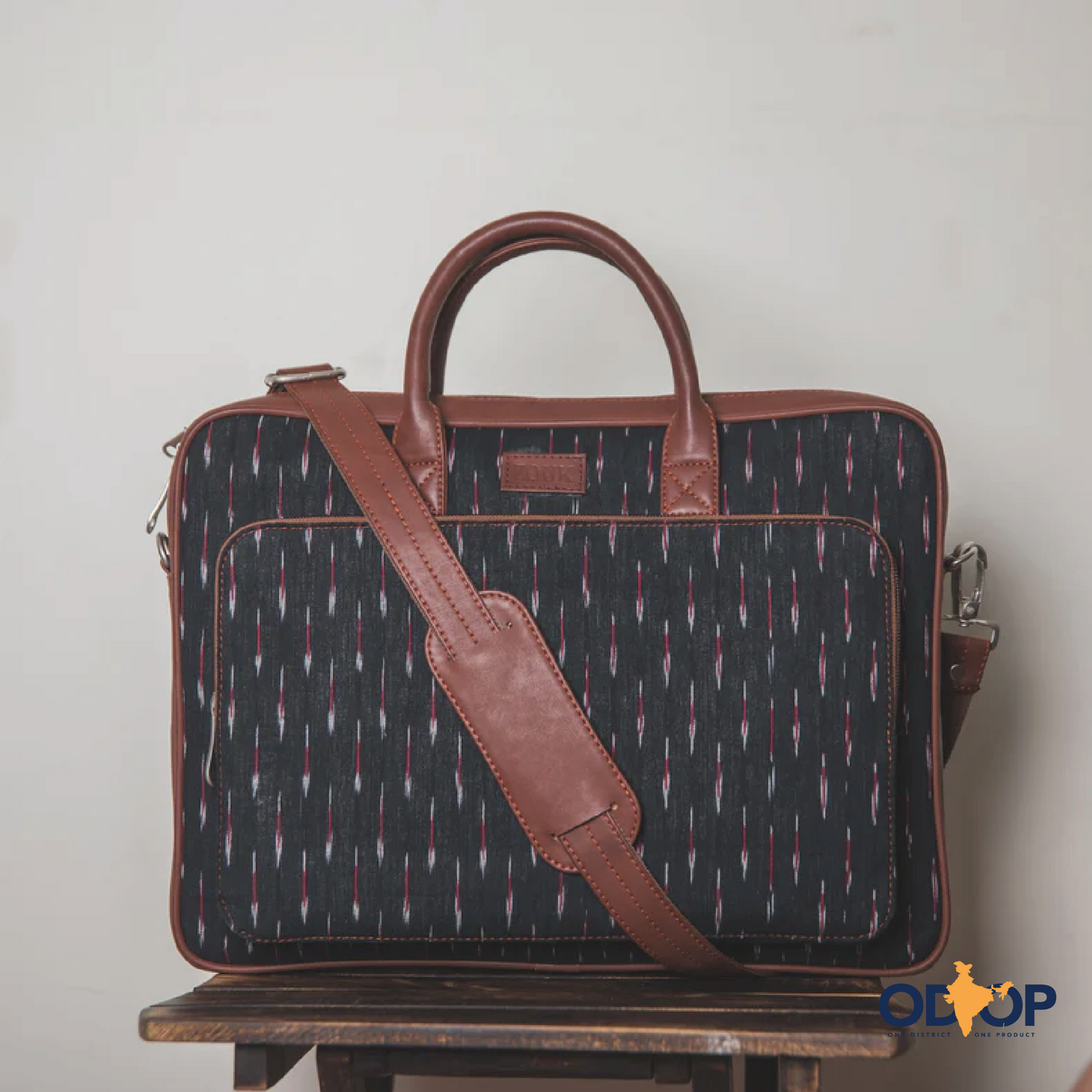 Laptop Bags: Buy Best Laptop Bags Online at Great Prices - Zouk