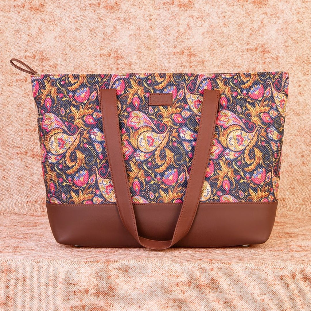 Handbags for Women: Buy Best Ladies Handbags Online - Zouk