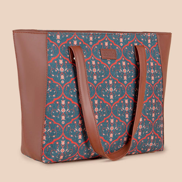 Tote Bags: Buy Best Tote Bags Online at Great Prices - Zouk